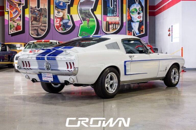 1967 Ford Mustang Fastback 2+2 Restomod - accauctions.com